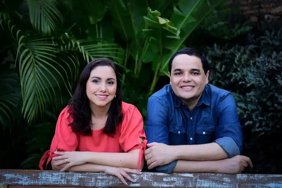 Raul Marques e Mariana Daher lançam o livro infantojuvenil ‘Girassolino ...